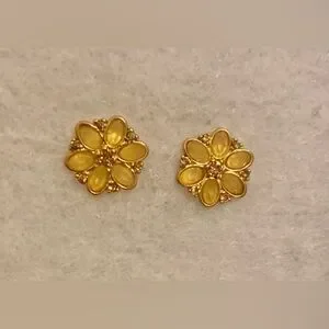 kate spade | Jewelry | Kate Spade First Bloom Flower Cluster Earrings ...